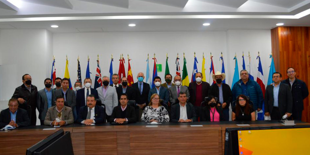 Refuerza el SINIIGA al SITMA - BM Editores